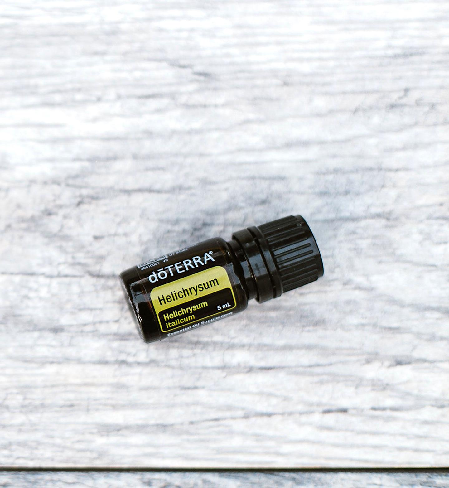 How to use Helichrysum essential oil Essential Oil Uses, Benefits, and ...